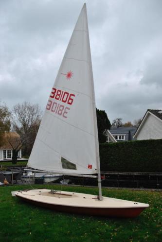 laser zeilboot in goede staat met certificaat - Advertentie 643760