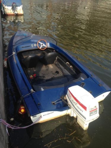 Leuke speedboot met 55 PK Johnson en nieuwe bekleding - Advertentie 398471
