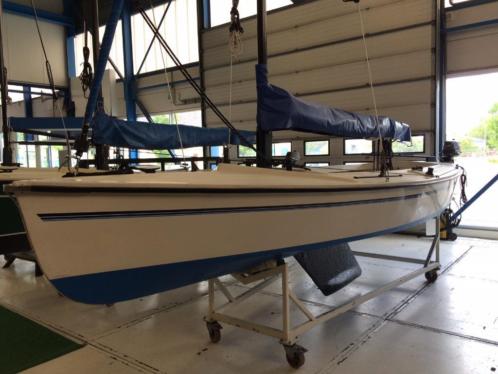 Polyvalk te koop, nieuwe zeilen 4pk yamaha - Advertentie 634244