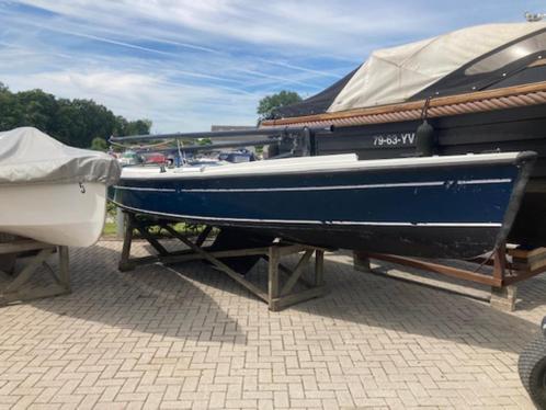 valk zeilboot. - Advertentie 1332640